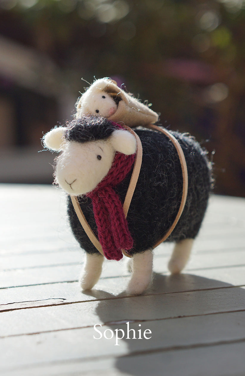 Needle Felted Sheep – WoodlandersOnline